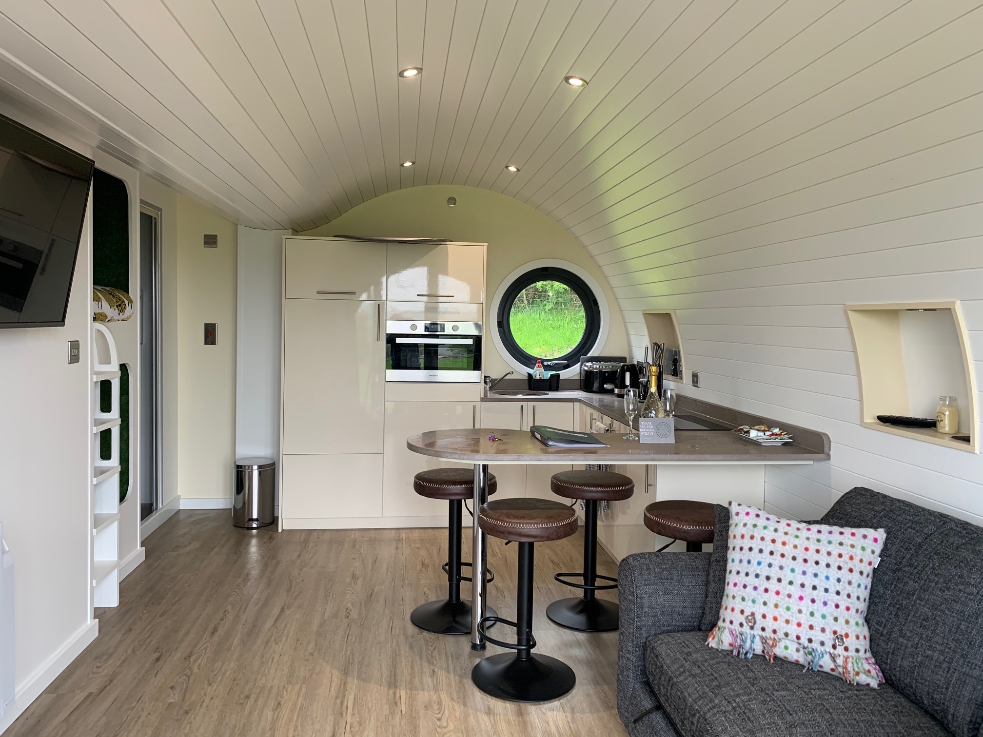 Wye double pod – Great House Farm