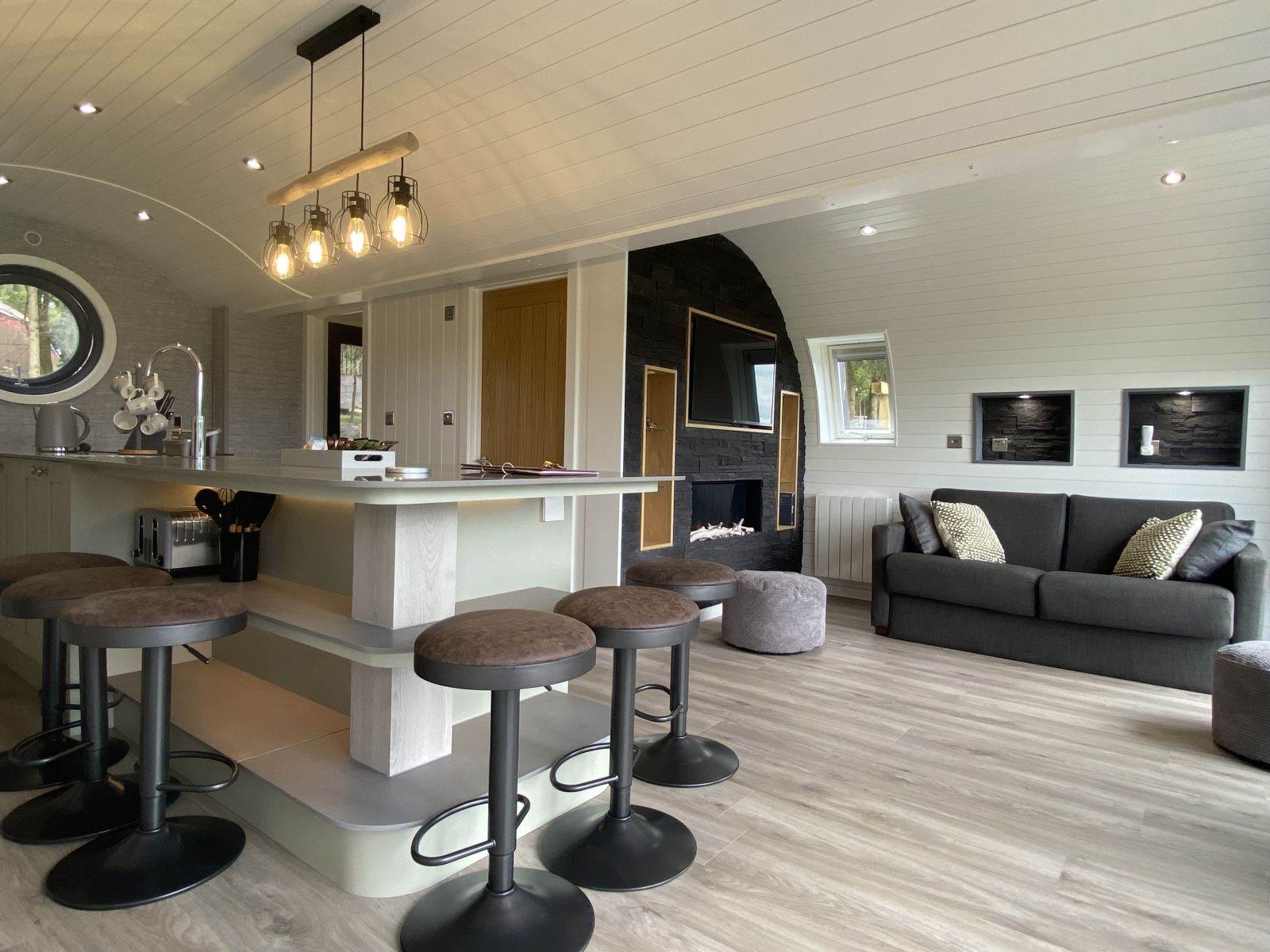 Severn triple glamping pod